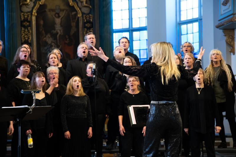 Hosanna gospel - kör för vuxna som sjunger gospel. - Svenska kyrkan ...