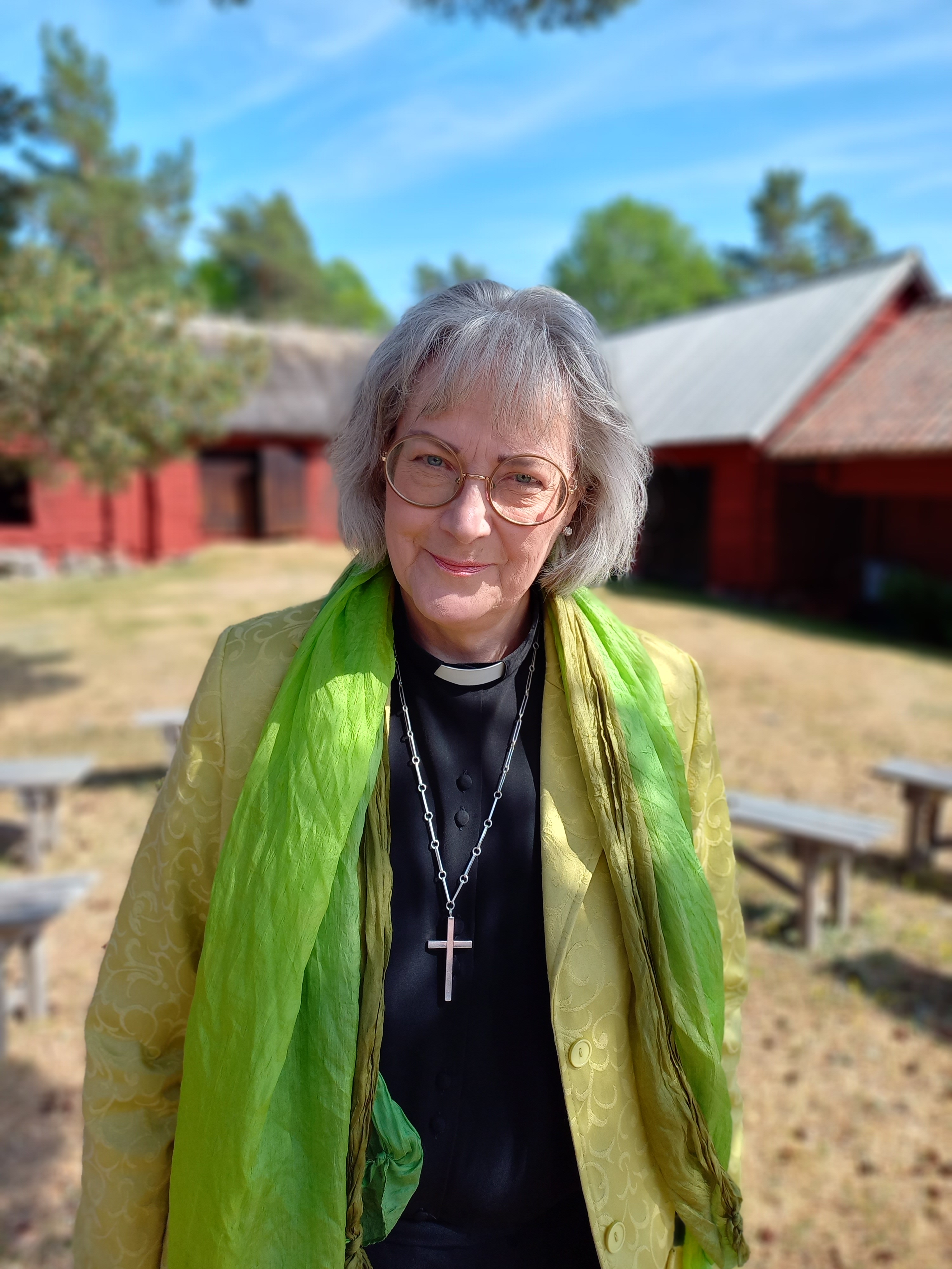 Sandra Kinley's Instagram, Twitter & Facebook on IDCrawl