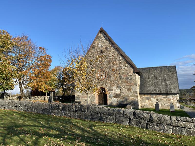 Kårsta kyrka
