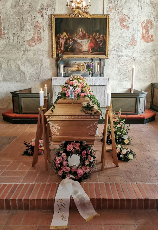 Begravning - Dannemorabygdens församling