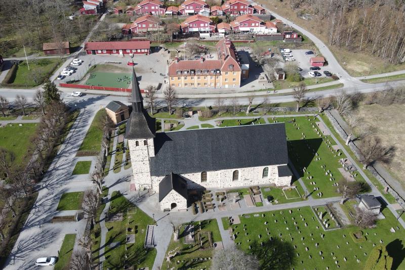 Botkyrka kyrka renoveras och bevaras - Botkyrka församling