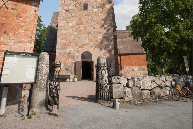 Vaksala kyrkas historia - Svenska kyrkan Uppsala