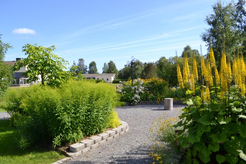 Kusmark Frälsarkransen/Bönens trädgård